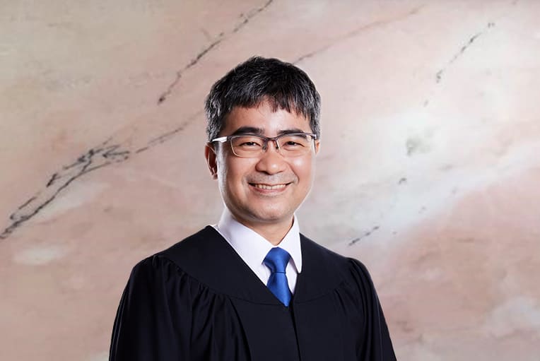 Role and structure of the Supreme Court - structure